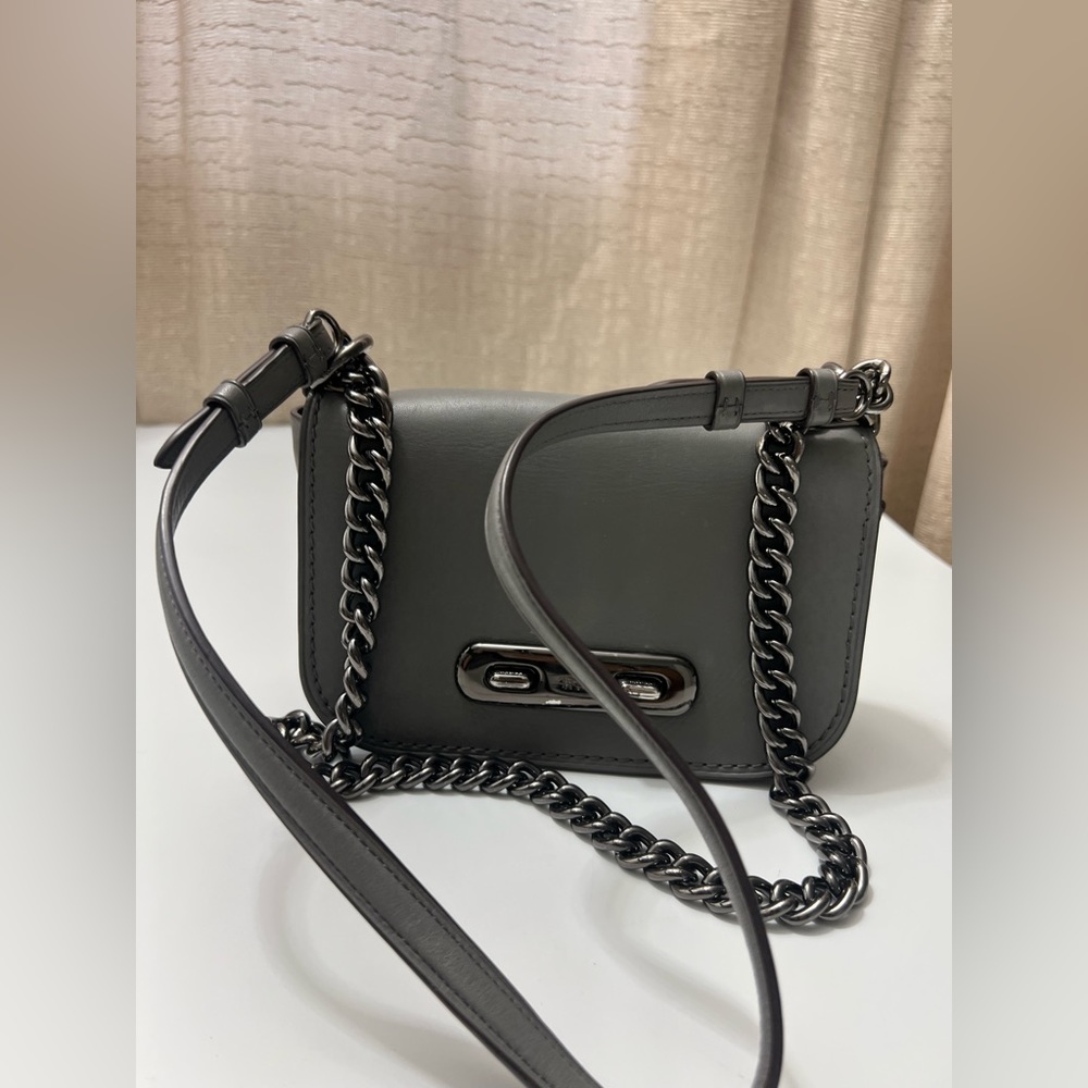 Coach Swagger 20 Gray Leather & Hardware Chainlink Cr… - Gem